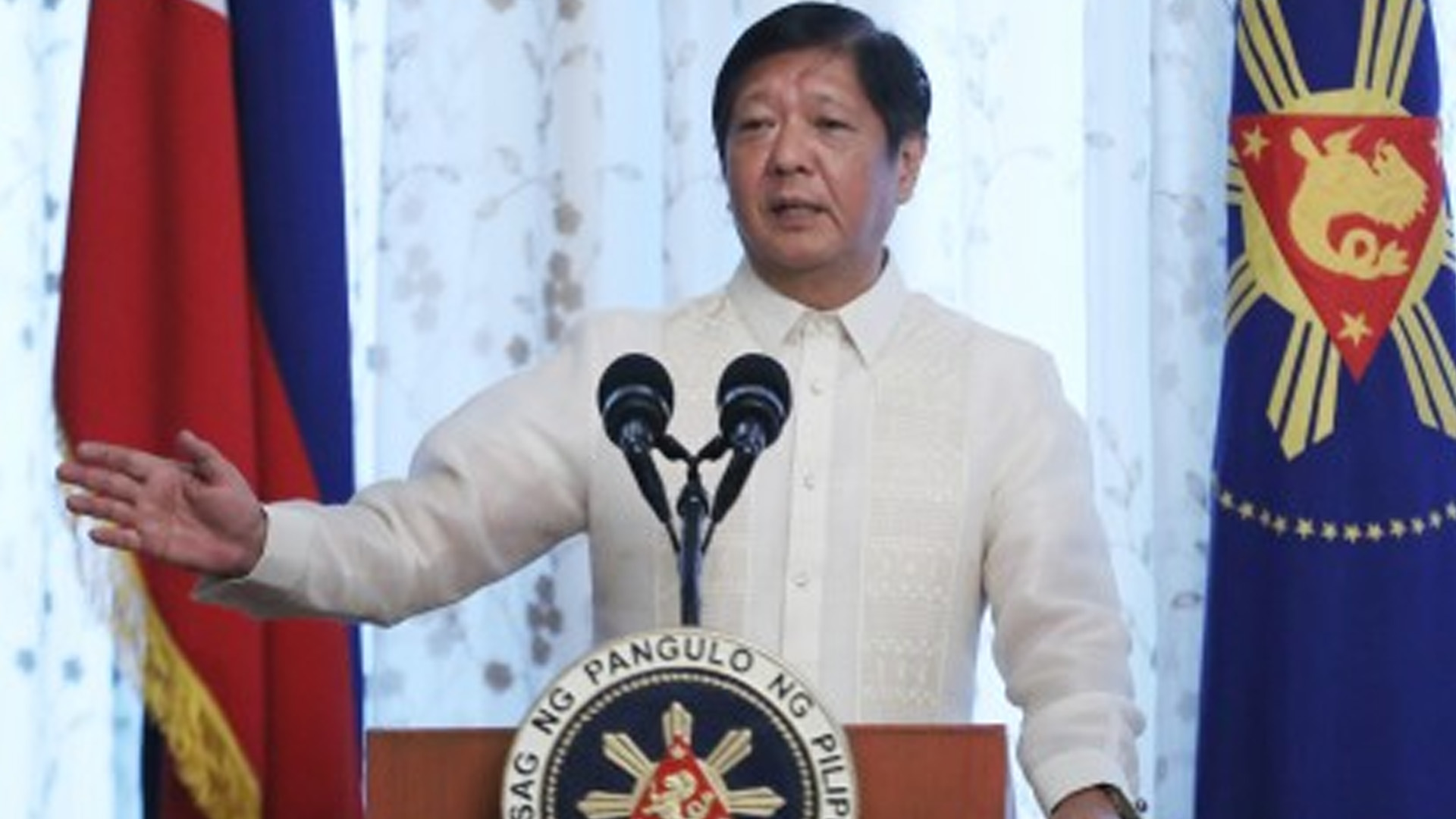 PBBM: Signs Law Institutionalizing E-Governance In PH | Politico.ph